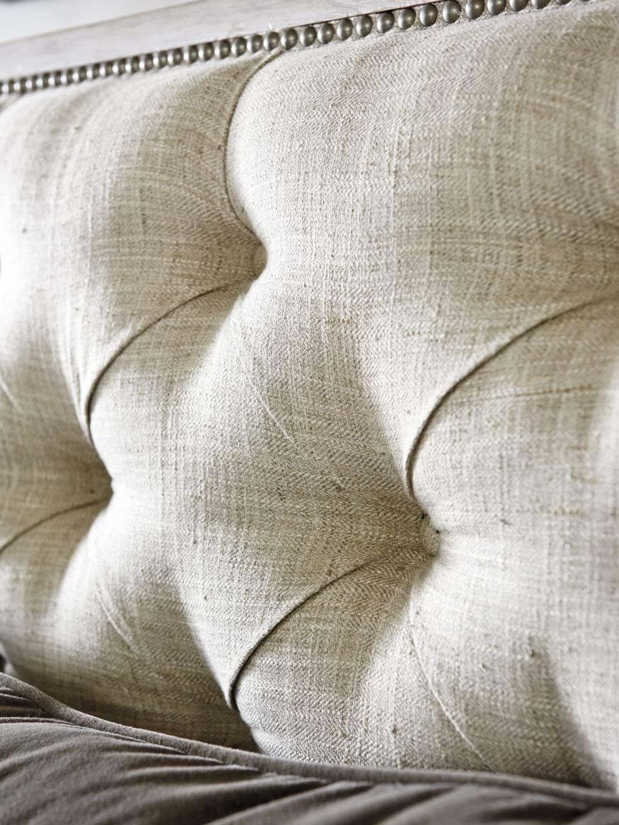 714-134HB | Sag Harbor Tufted Uph Headboard | Oyster BayTommy Bahama